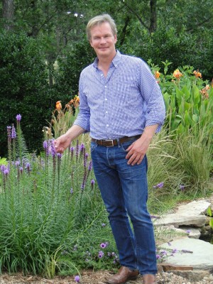 Tour P. Allen Smith's Garden Home and Moss Mountain Farm - Get Green Be ...