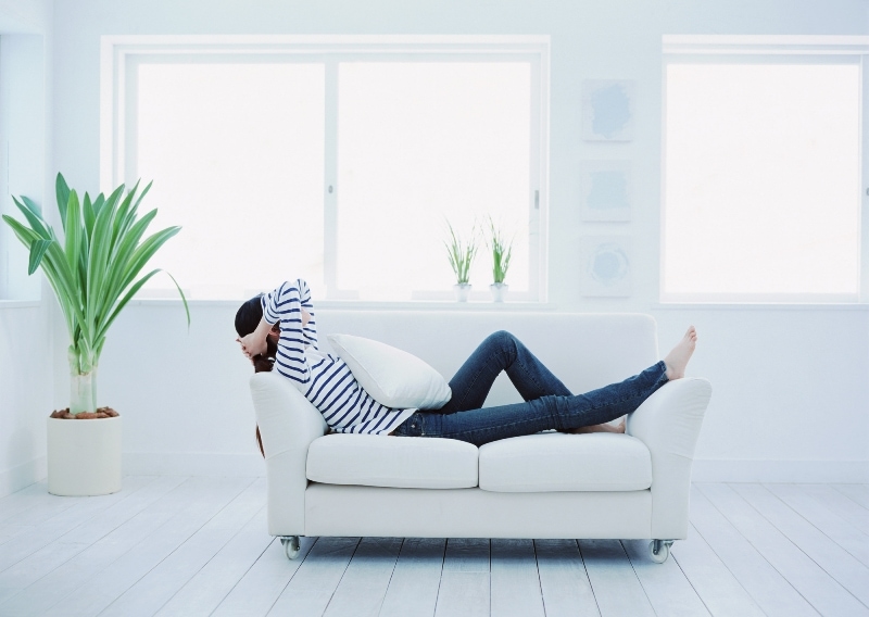 Downsizing or Minimalism? Declutter for a Simpler Life - Get Green Be Well Downsizing or Minimalism? Declutter for a Simpler Life - Get Green Be Well