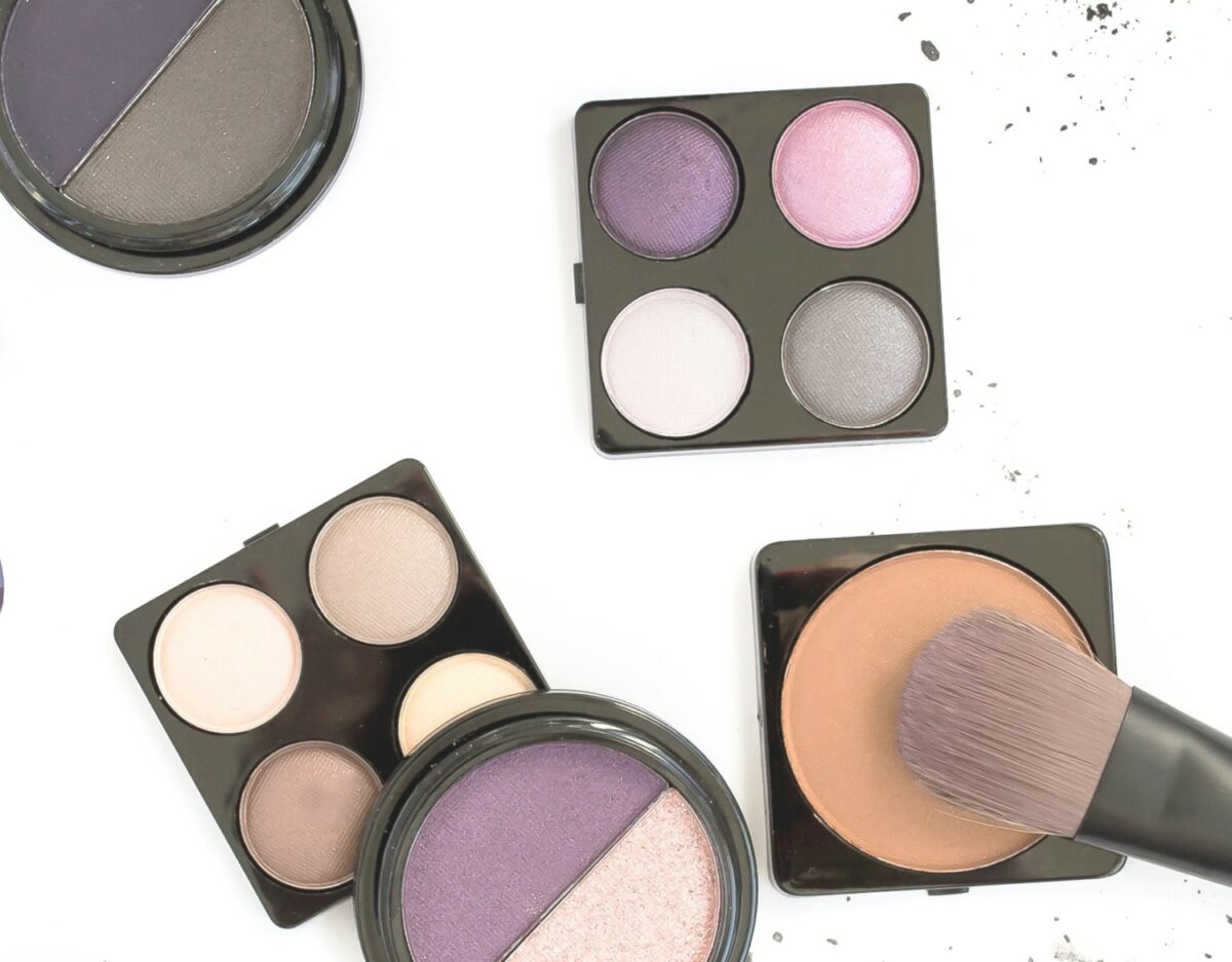 47 Best Non-Toxic Makeup Brands at the Drugstore 2024: Eye Shadow ...