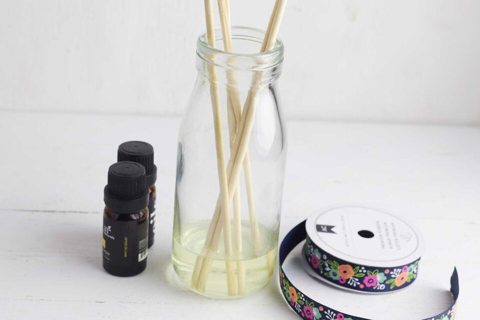 How to Make a Reed Diffuser - Get Green Be Well