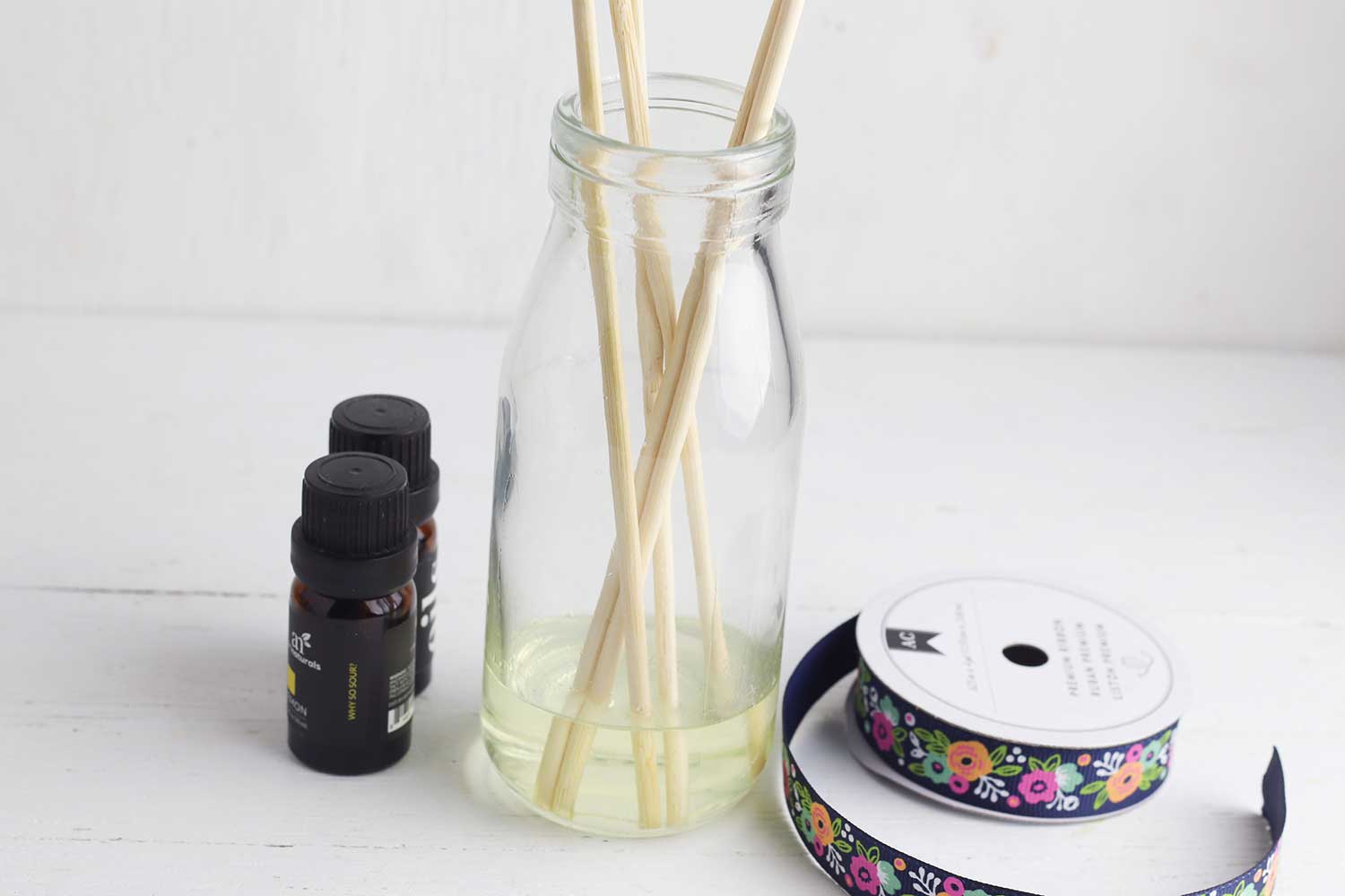 How to Make a Reed Diffuser - Get Green Be Well