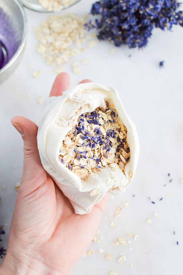 Quick and Easy 2-Ingredient Oatmeal Bath Soak - Get Green Be Well