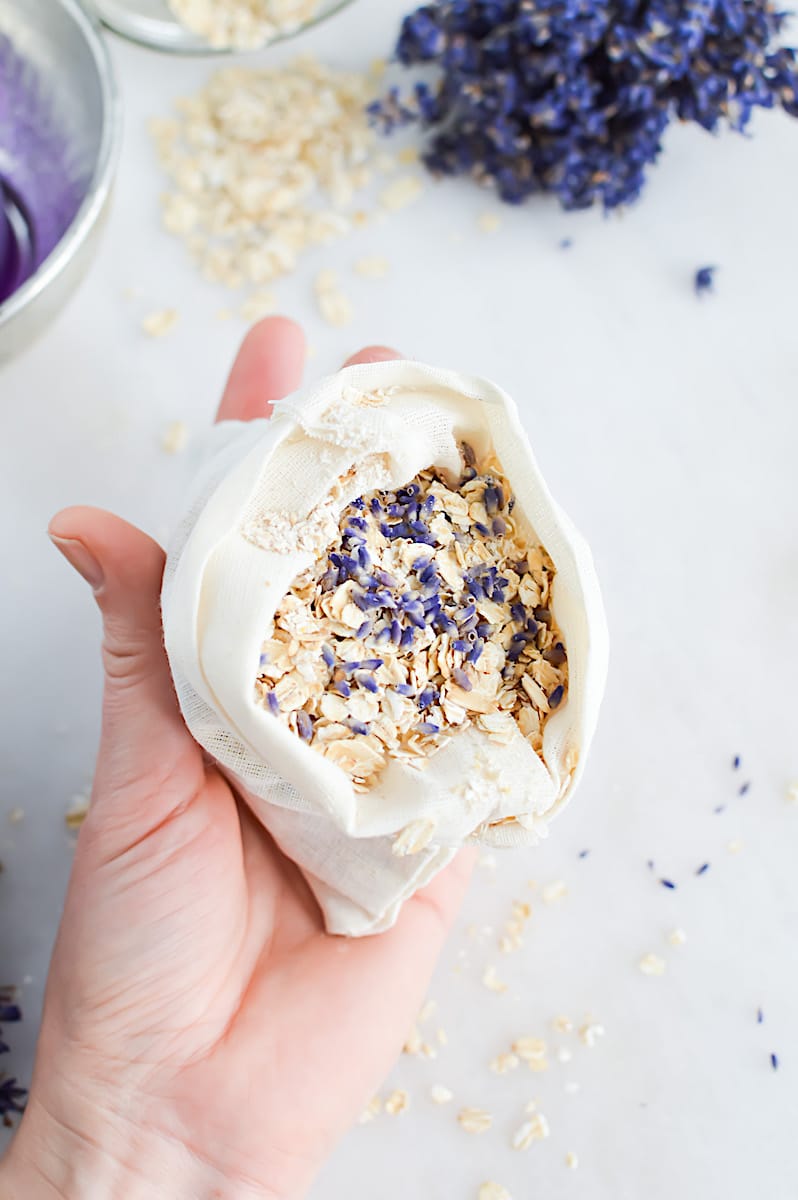 Quick and Easy 2-Ingredient Oatmeal Bath Soak - Get Green Be Well